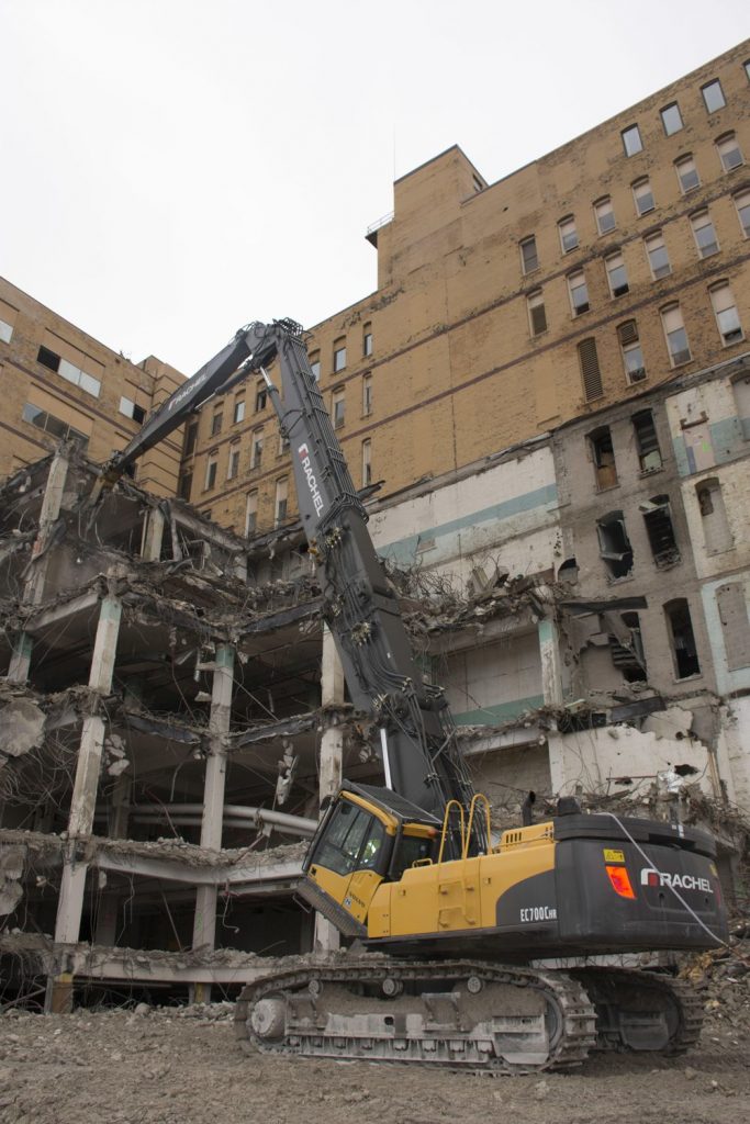 Rachel Contracting relies on Volvo excavators for tactical takedowns ...