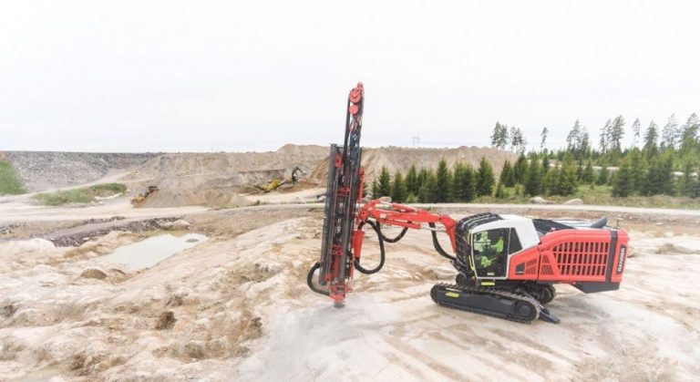 Sandvik pushes the boundaries with the Ranger DXi series - Highways Today