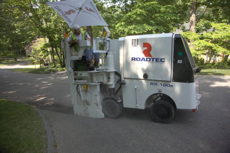 Roadtec compact milling machines - manoeuvrable, flexible and versatile ...