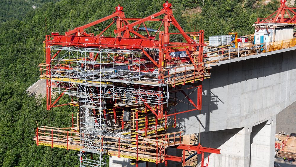 PERI solution keeps cantilever bridge project on schedule in Northern ...