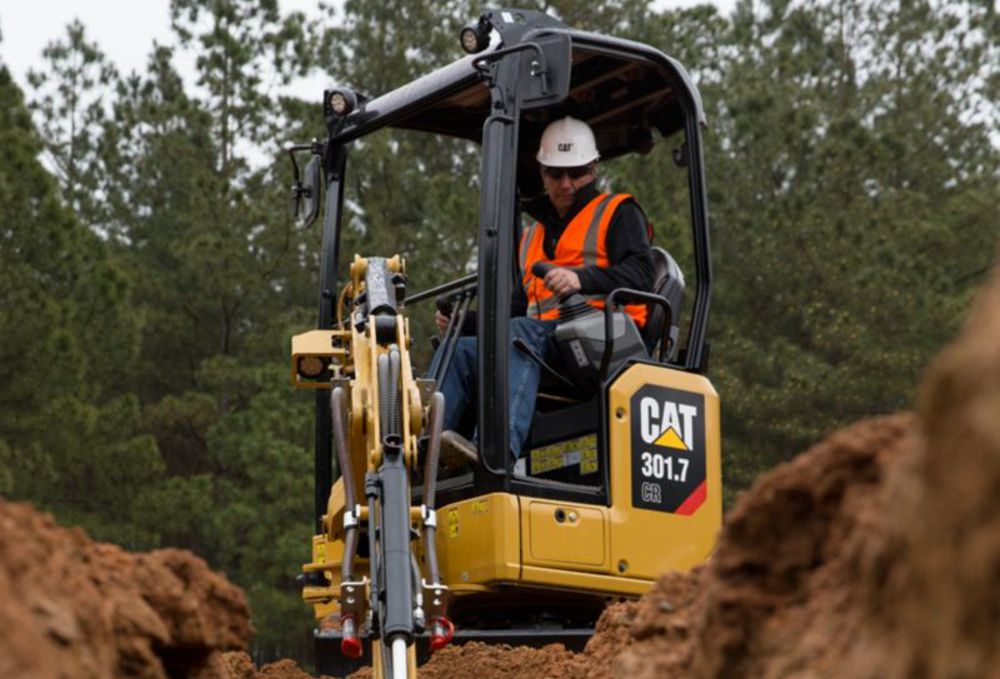 Next generation of Cat mini-excavators the most advanced small machines ...