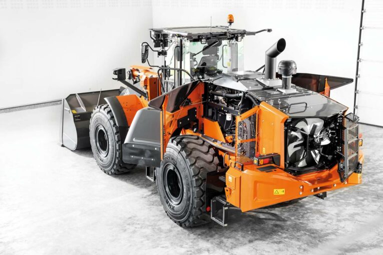 Hitachi ZW310-7 Wheel Loader puts operators in control - Highways Today