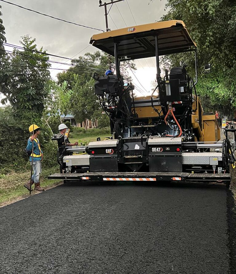 Caterpillar adding a compact line of Asphalt Pavers and Screeds ...