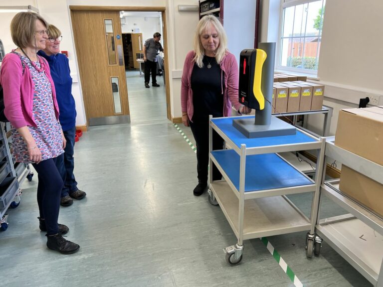 Improving the performance of Traffic Light Tactile Indicators ...