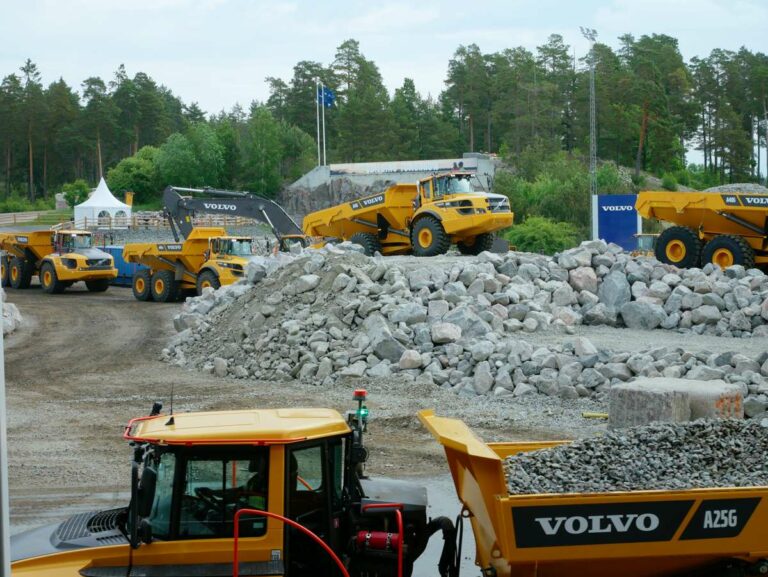 Volvo CE unveils Ground-breaking Innovations at Volvo Days 2024 ...